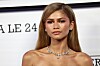 Rock & Roll Hall of Fame: Zendaya gjenskapte Cher sitt ikoniske antrekk ...