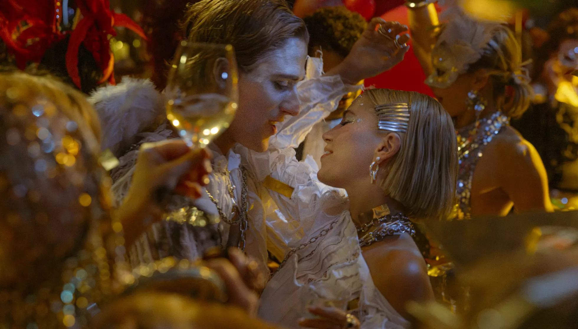 Thea Sofie Loch Næss i hovedrollen mot eks-prins i ny storfilm